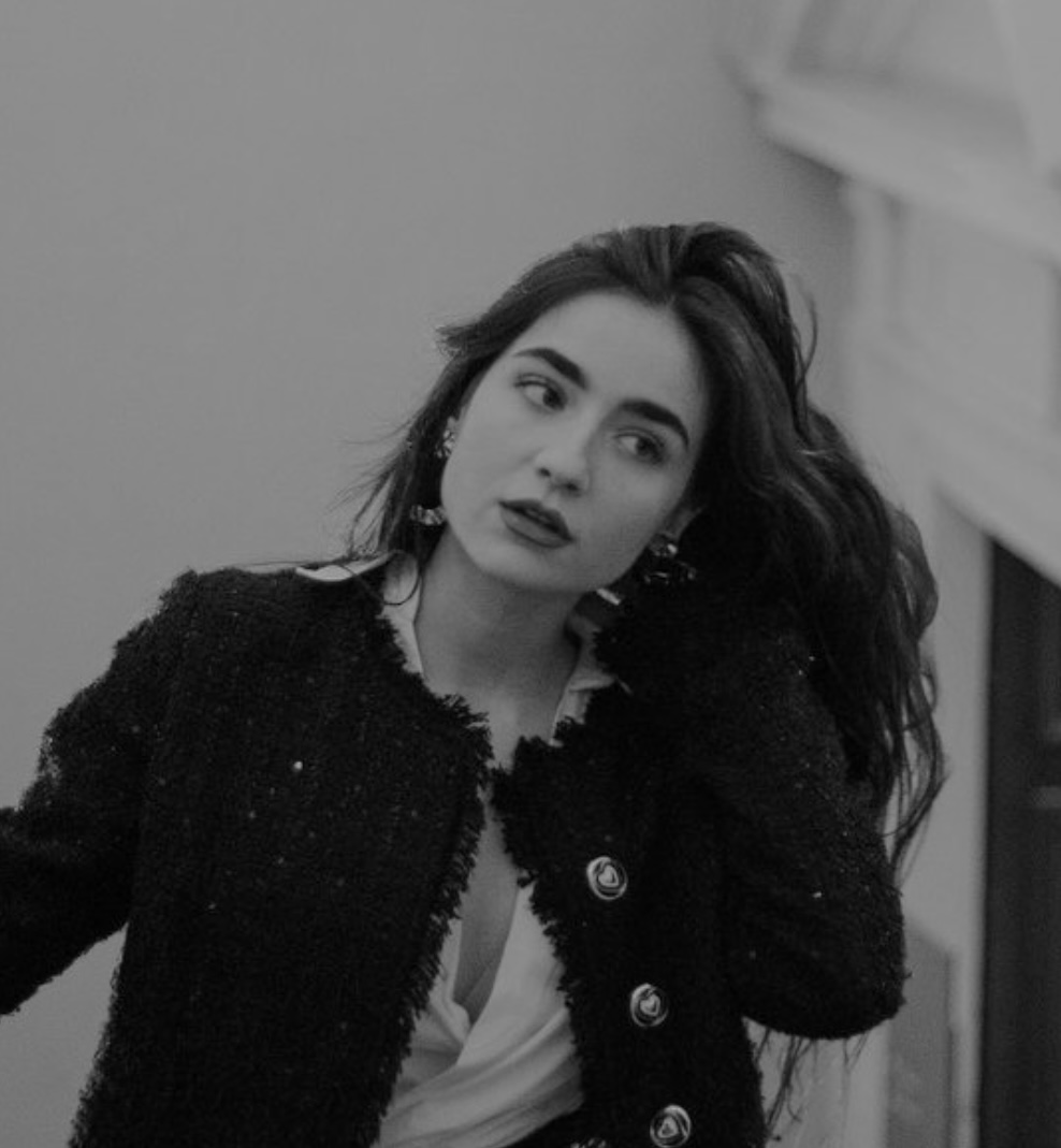 About Us - Bleu Minuit