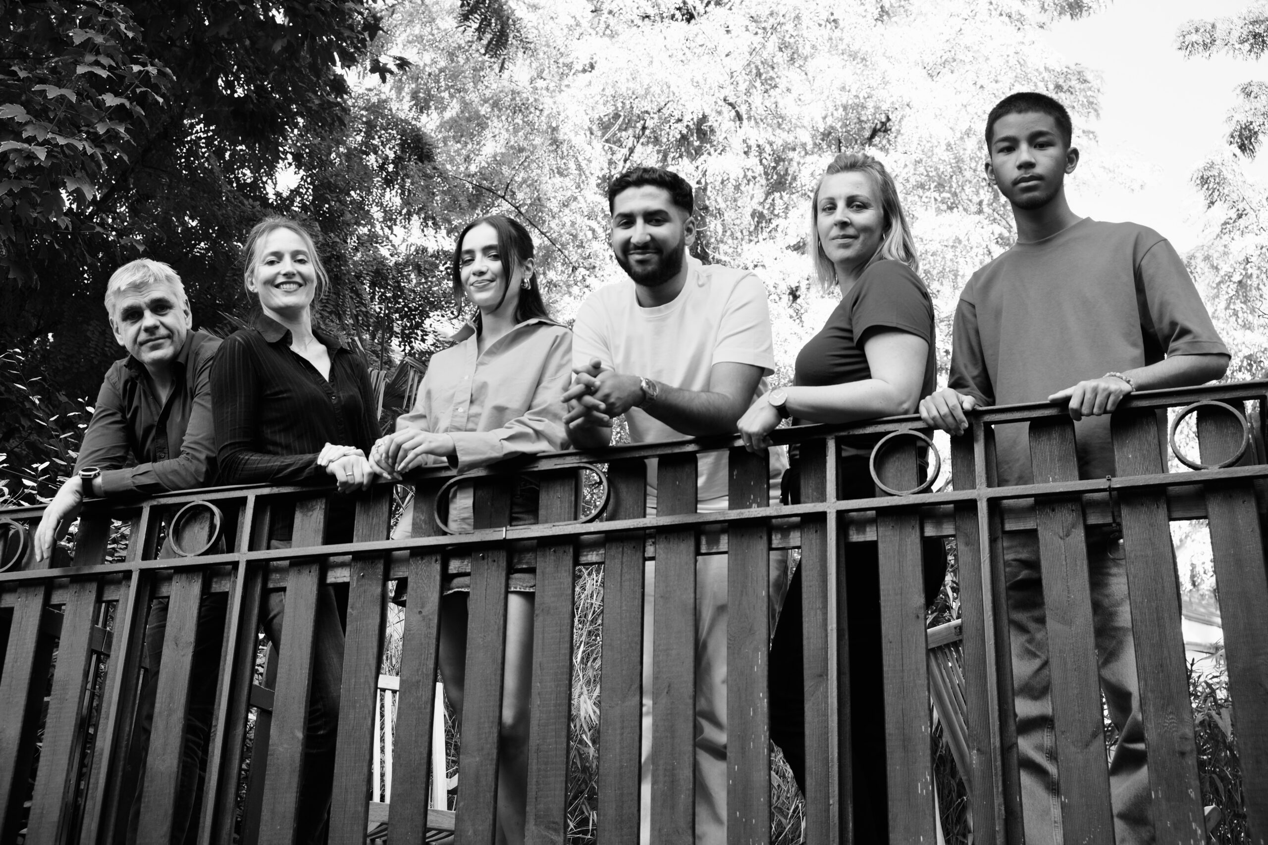 A propos - Bleu Minuit